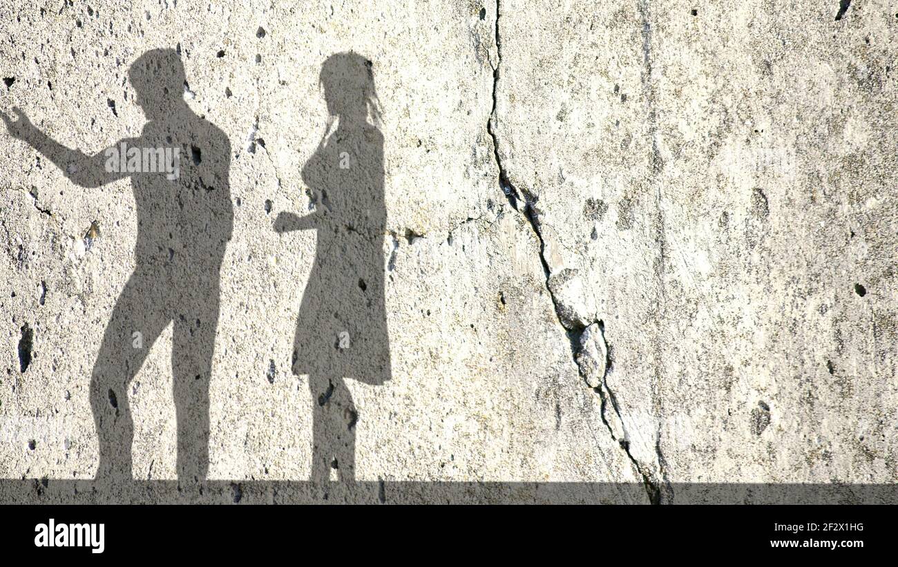 Couple shadows unhappy hi-res stock photography and images - Alamy