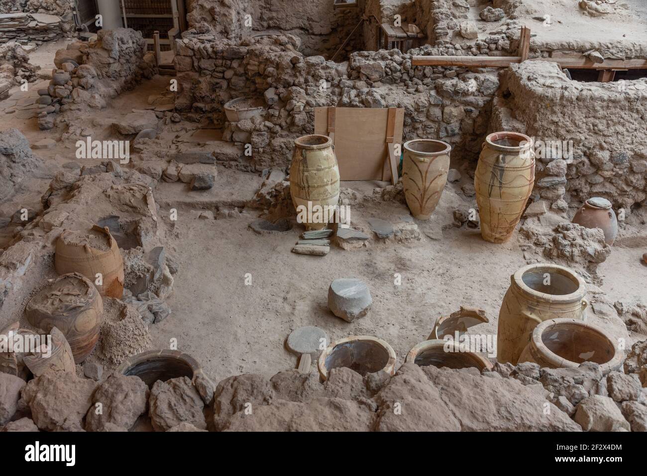 Prehistoric Town of Akrotiri at Santorini island in Greece Stock Photo ...