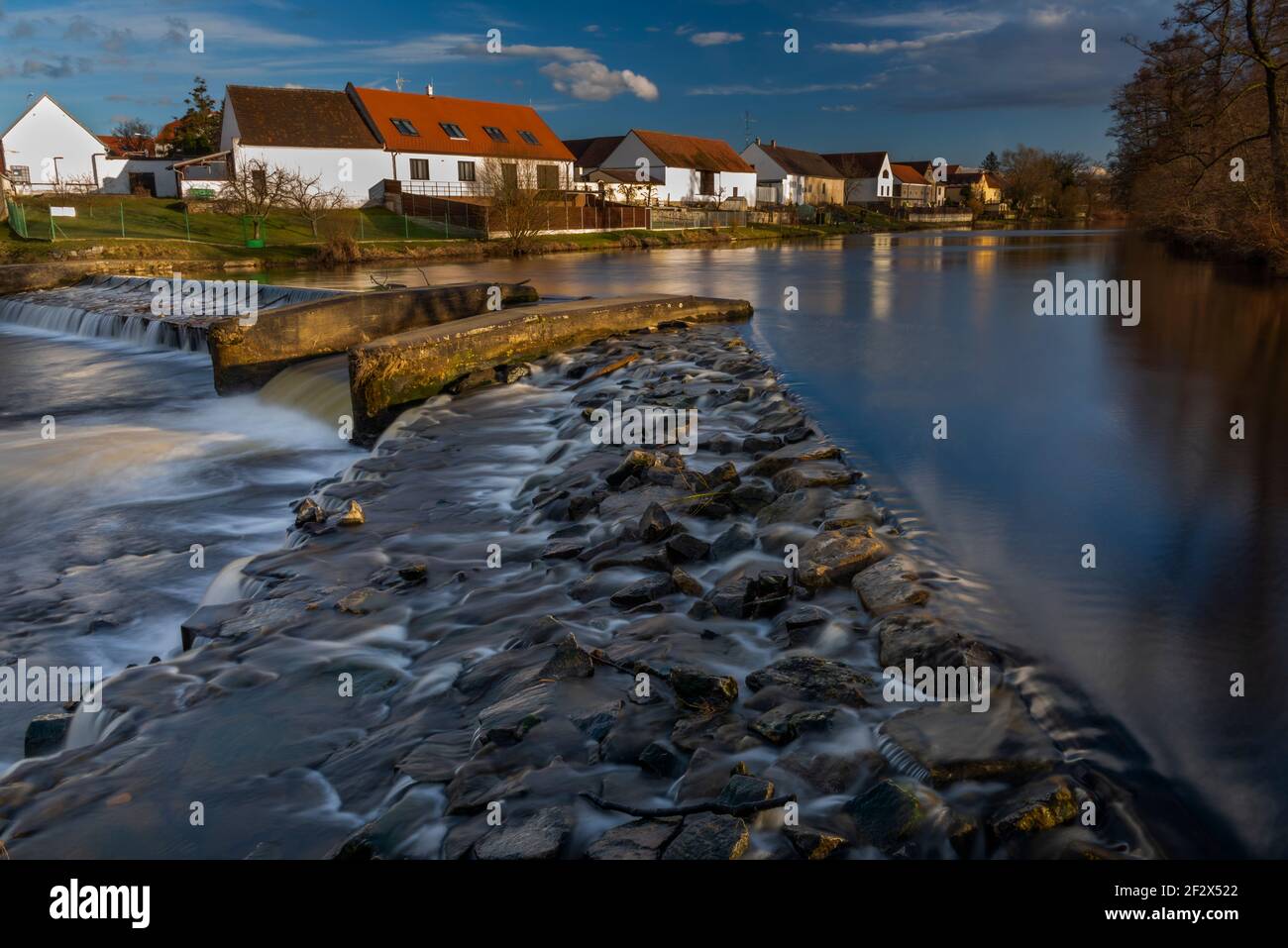 Big weir on Vltava river in Roznov part of Budweis city in winter ...