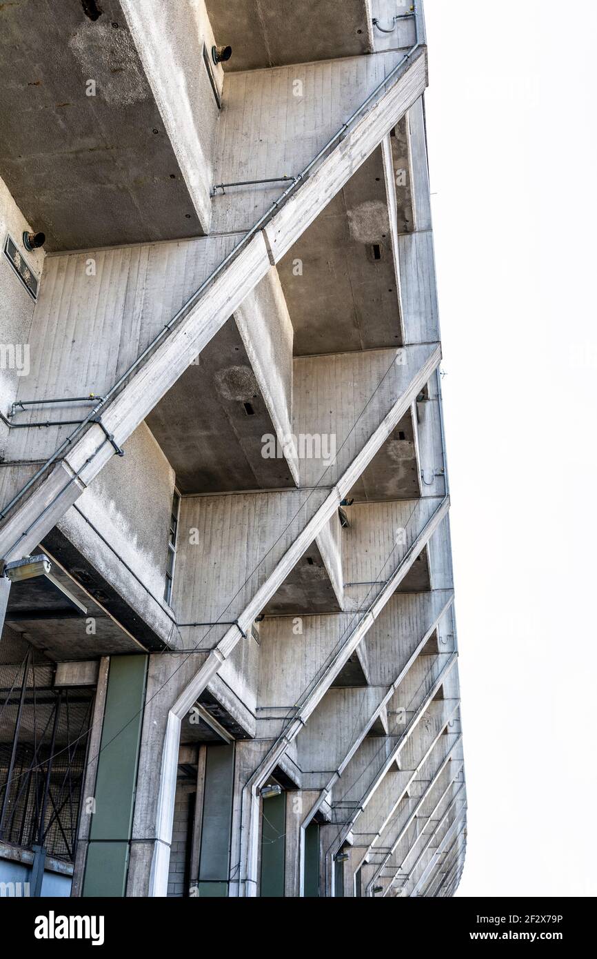 Brutalist architecture concrete brutalism hi-res stock photography and ...