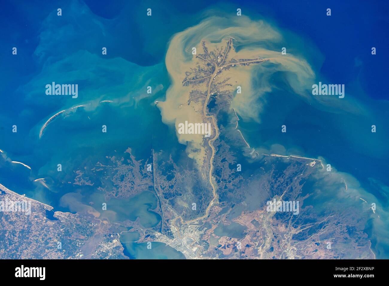 Mouth mississippi river aerial hi-res stock photography and images - Alamy