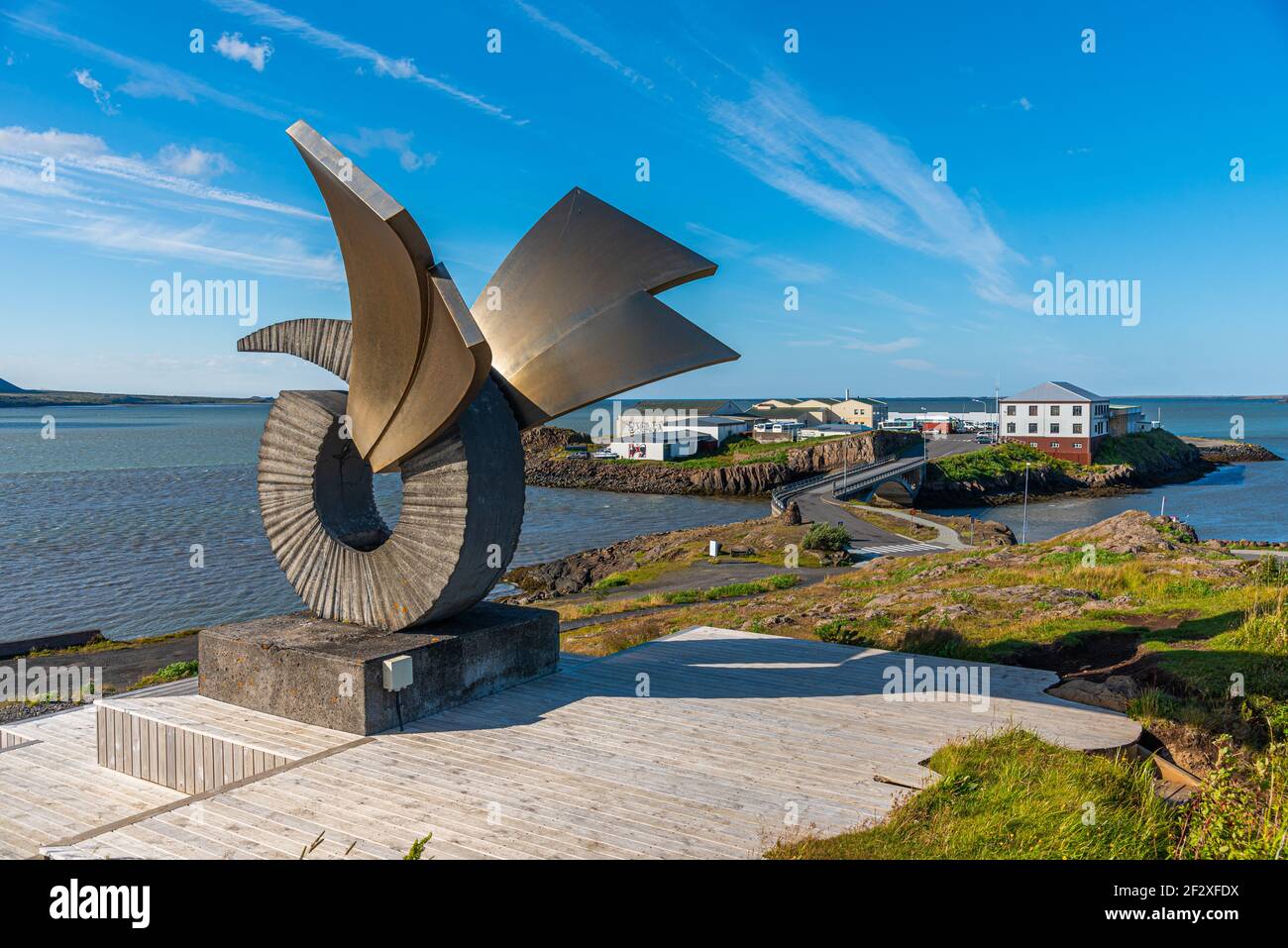 View of Brakin Monument in Borgarnes, Iceland Stock Photo - Alamy