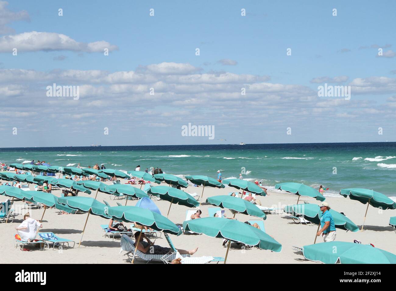 Panoramic view of turquoise waters of Hollywood Beach near ...