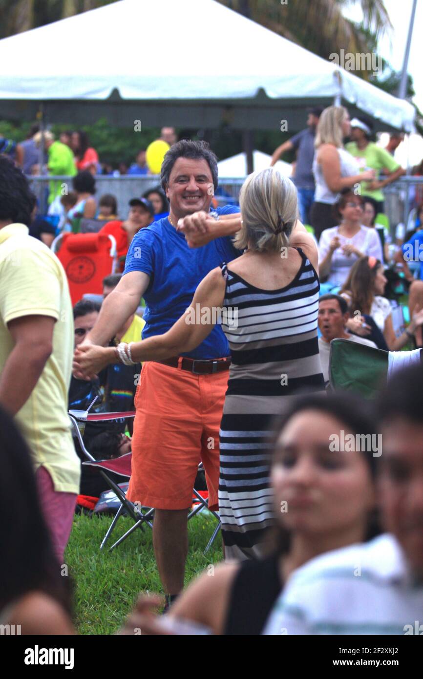 People enjoy Brazil Fest at Young Circle in Downtown Hollywood. Photo ...