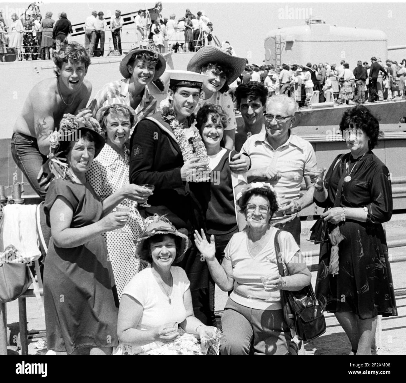 HAPPY FAMILIES AS THE CREW OF HMS ANTRIM ARE REUNITED WITH THEIR ...