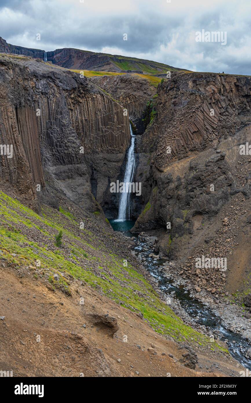 Hengifoss basalt column hi-res stock photography and images - Alamy