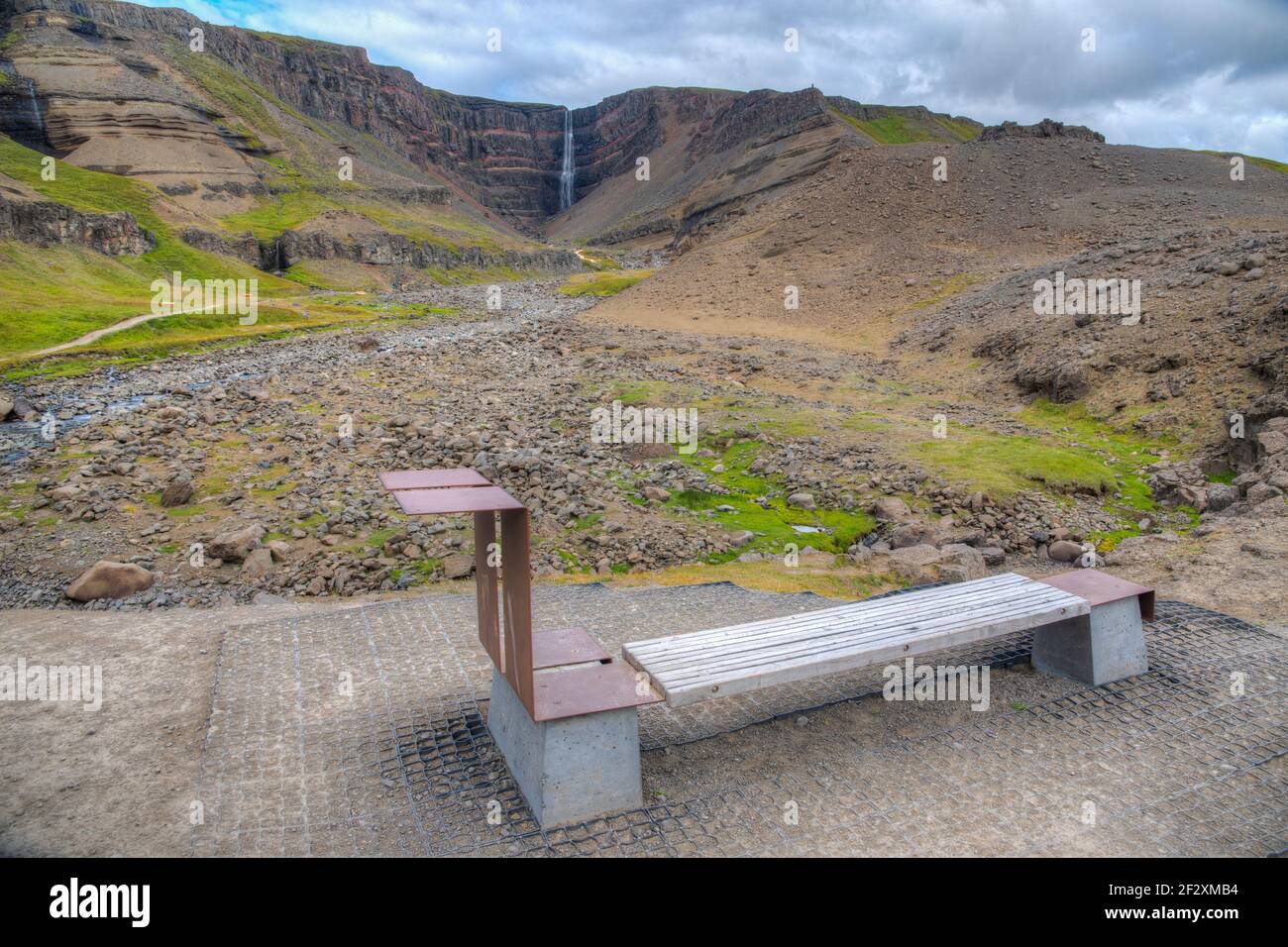 Hengifoss basalt column hi-res stock photography and images - Alamy