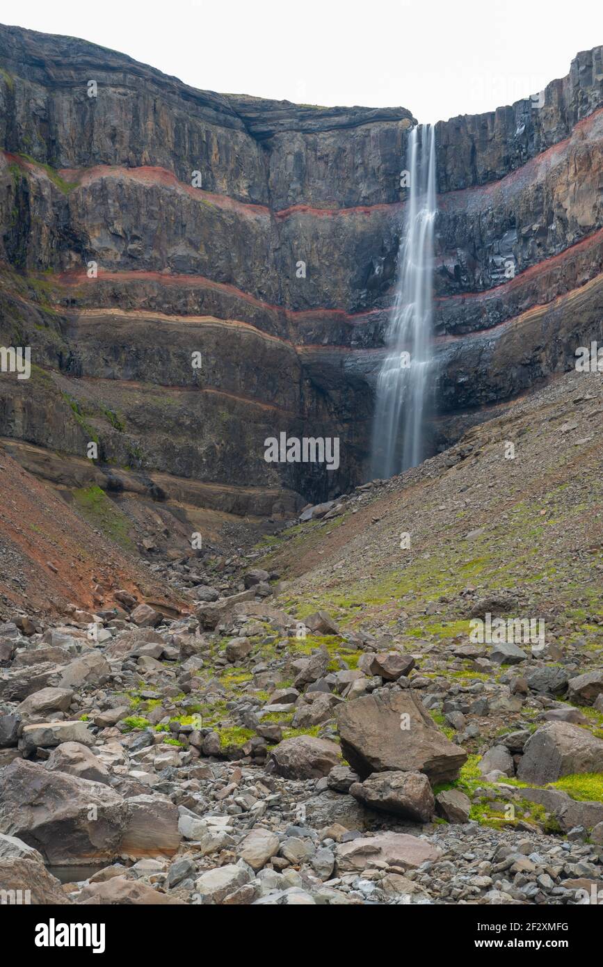 Hengifoss basalt column hi-res stock photography and images - Alamy