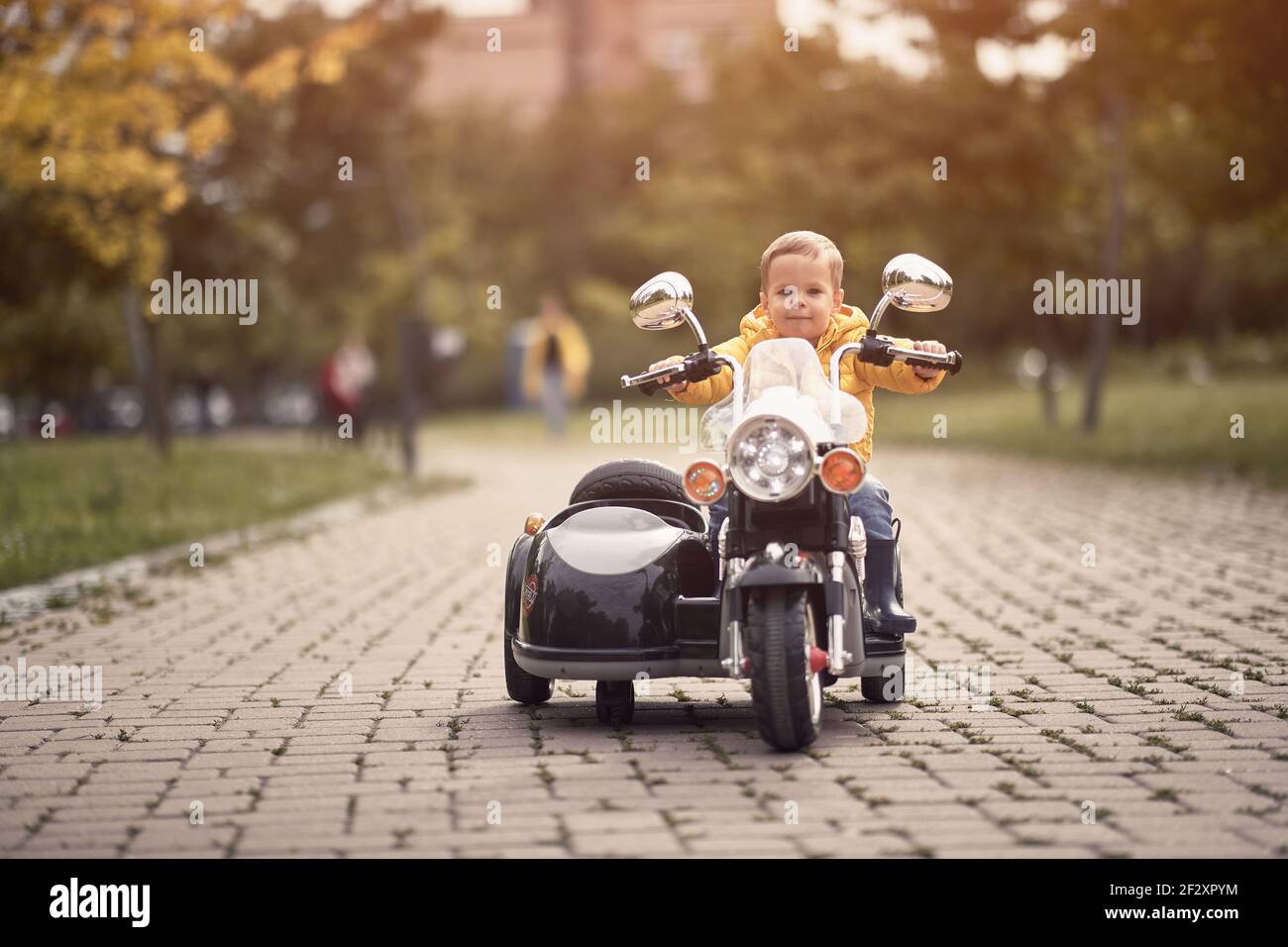 Motorcycle sidecar kid hi-res stock photography and images - Alamy