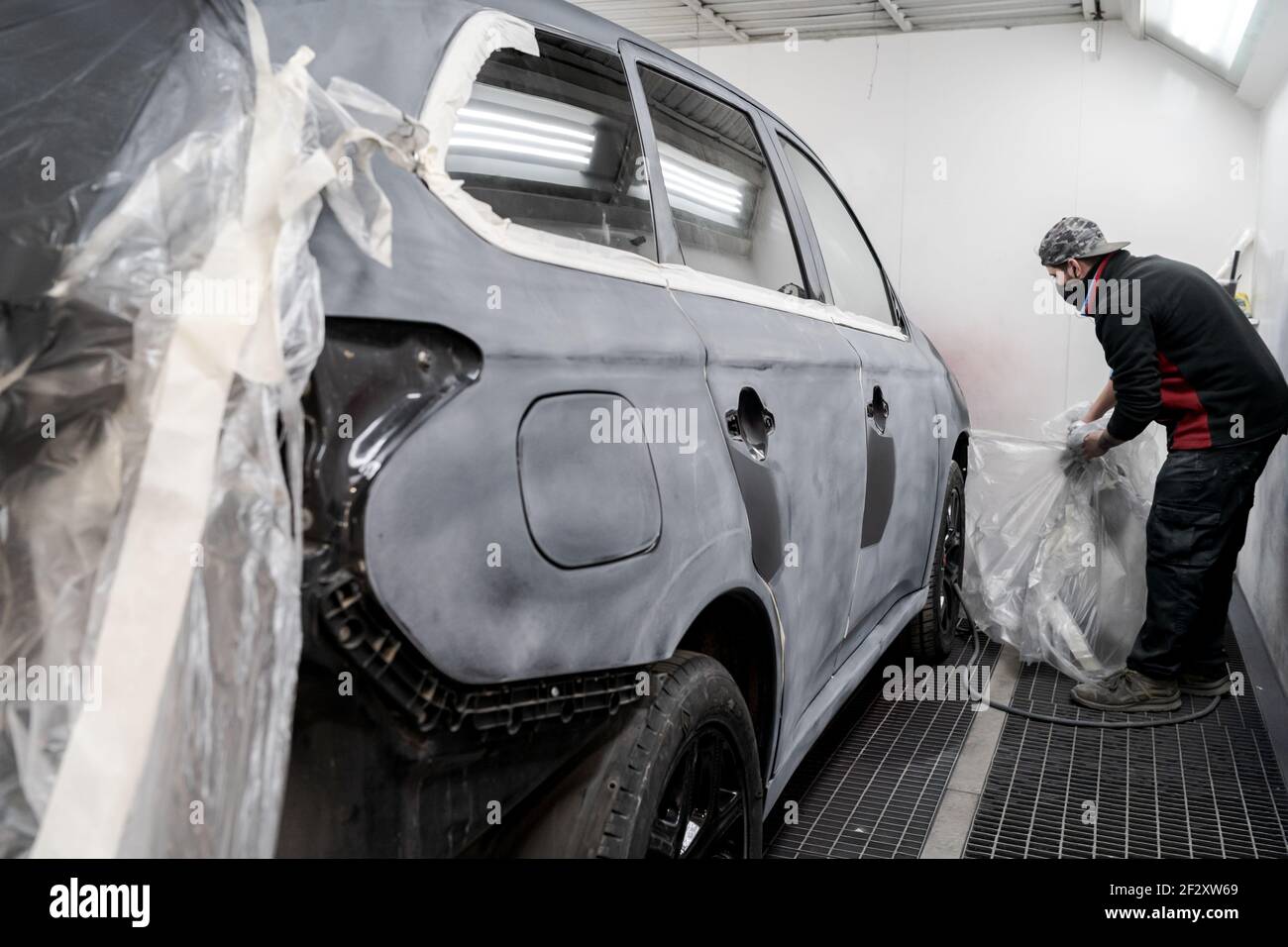 Removing plastic film hi-res stock photography and images - Alamy