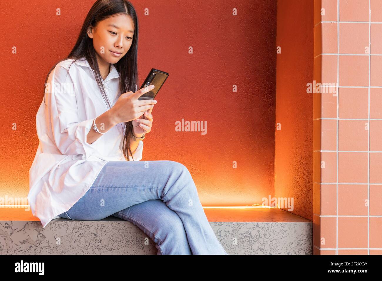 Comfortable pose hi-res stock photography and images - Alamy