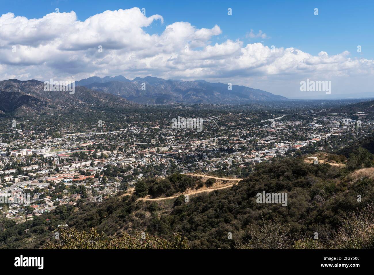 La crescenta montrose hi-res stock photography and images - Alamy