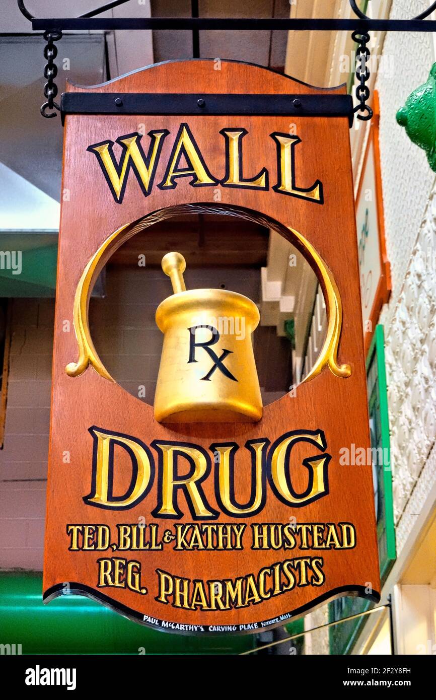 Wall drug hi-res stock photography and images - Alamy