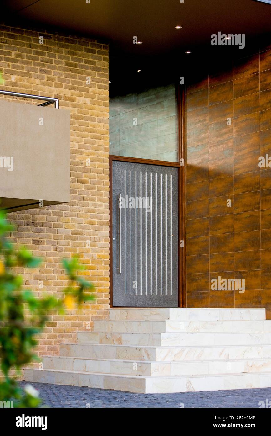 Front door of modern home Stock Photo - Alamy