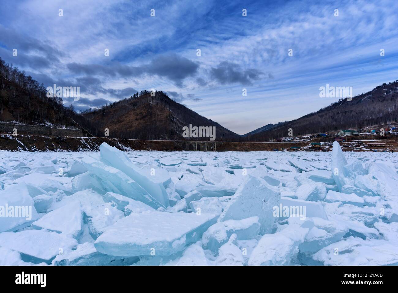Siberia railway snow hi-res stock photography and images - Alamy