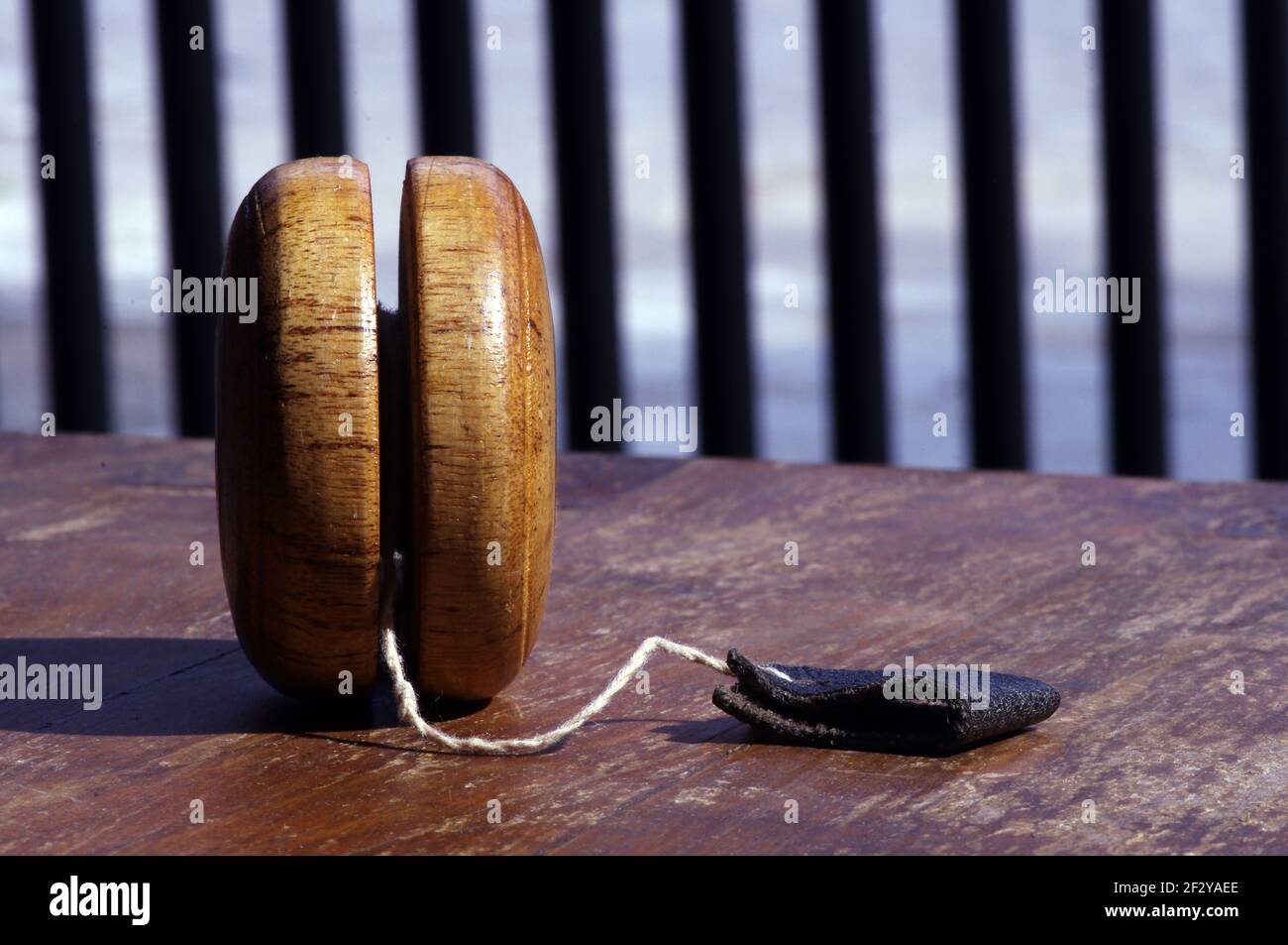 Yoyo hi-res stock photography and images - Alamy