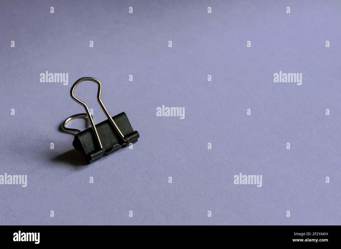 Paperclip, white papers for note on white paper background Stock Photo ...