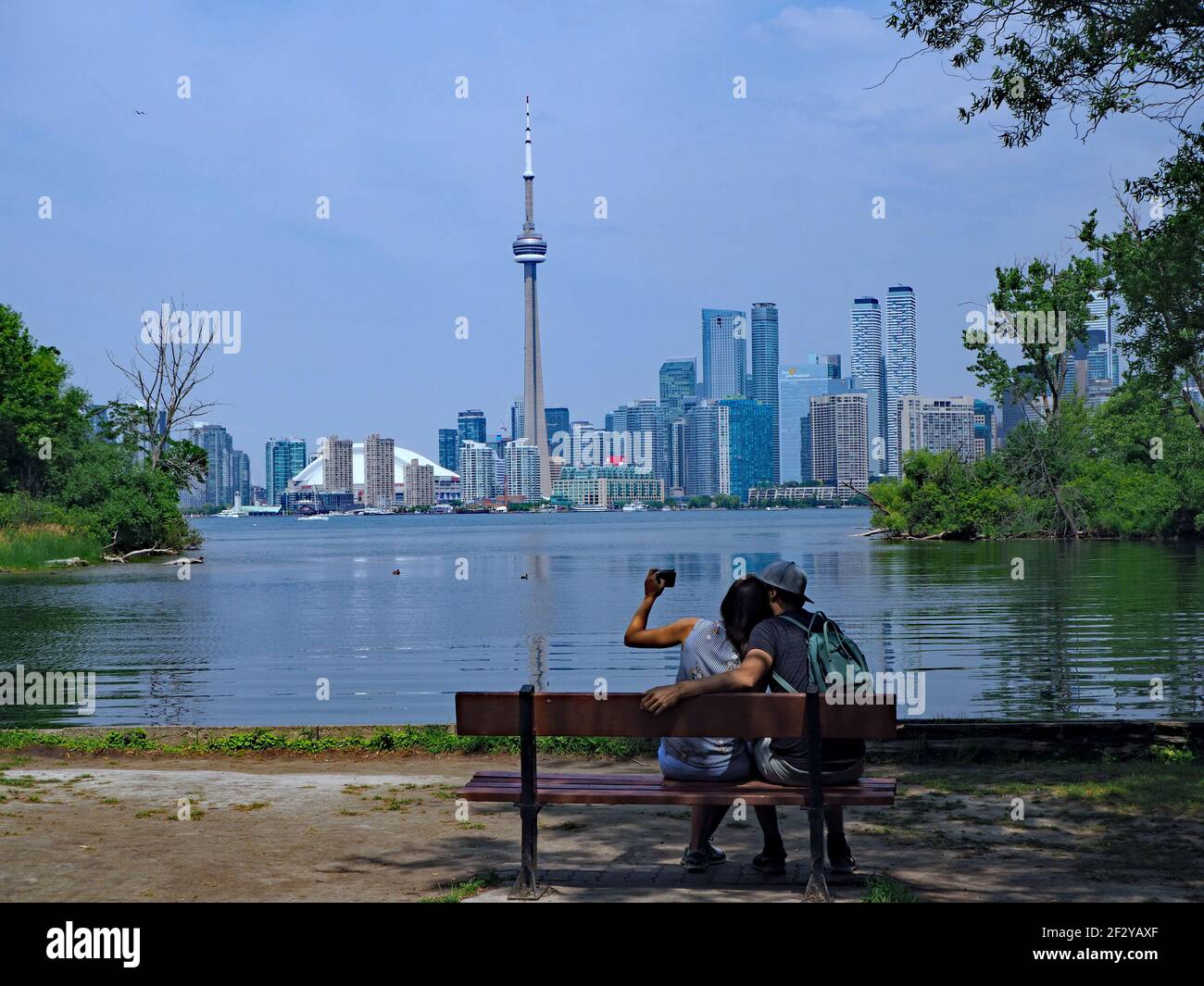Centre island toronto canada park hi-res stock photography and images ...