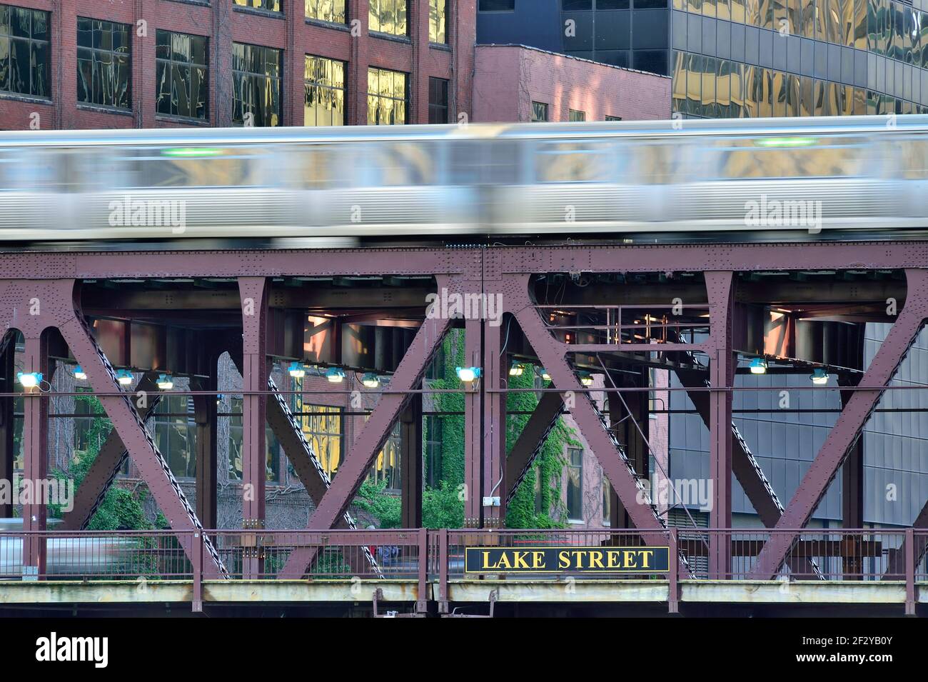 Chicago, Illinois, USA. A Chicago CTA Green Line train streaking across ...
