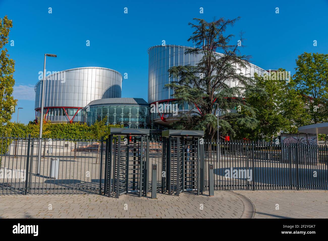Human rights tribunal building hi-res stock photography and images - Alamy