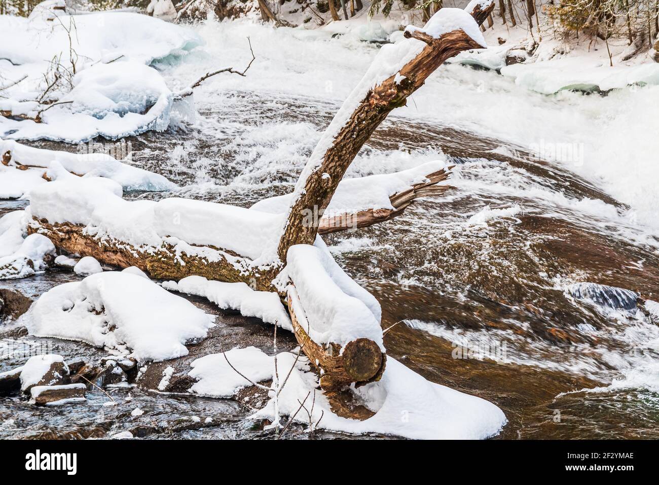 Concrete sluiceway hi-res stock photography and images - Alamy