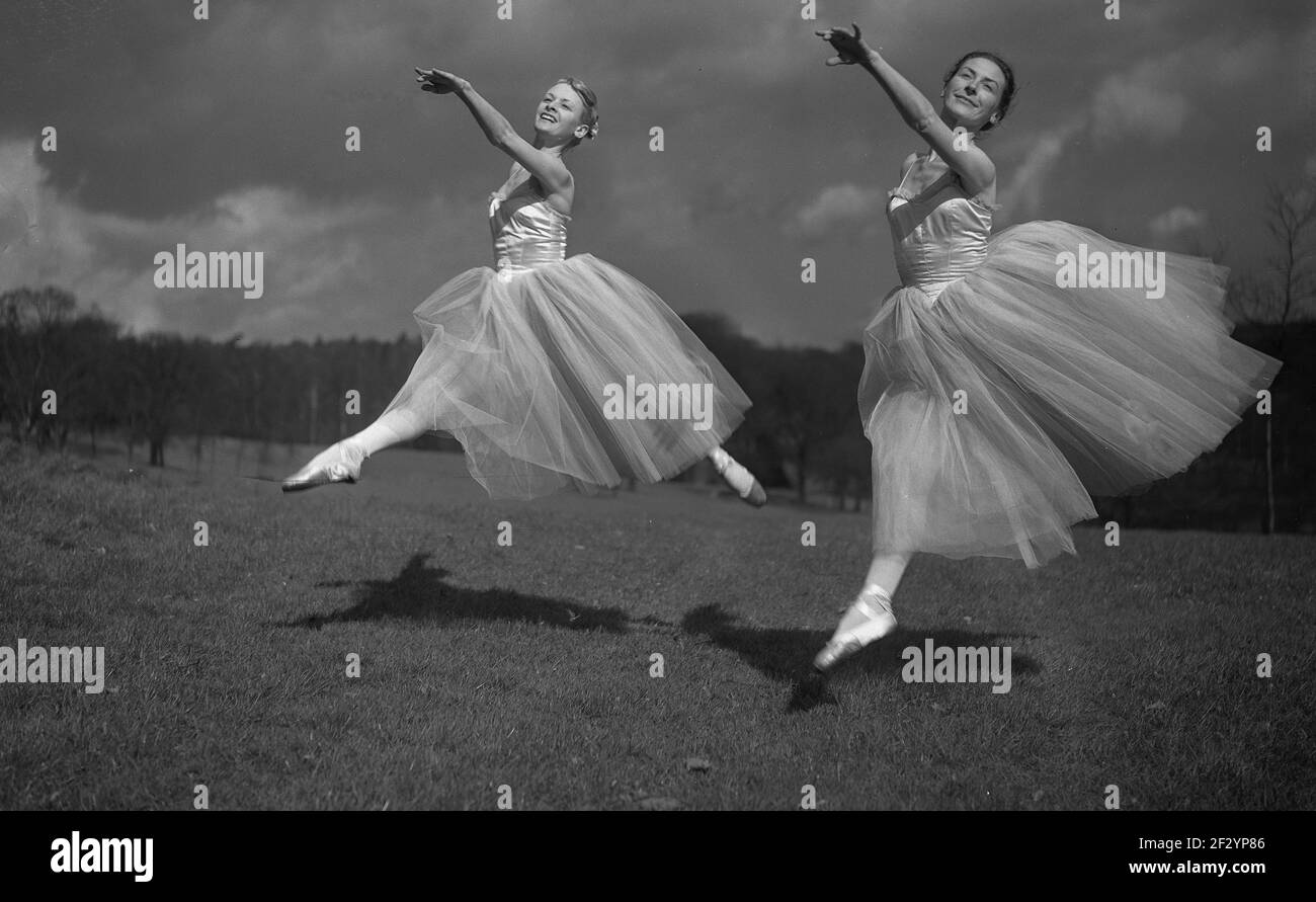 Ballet Dancers in Roundhay Park in mid 1960s Stock Photo - Alamy