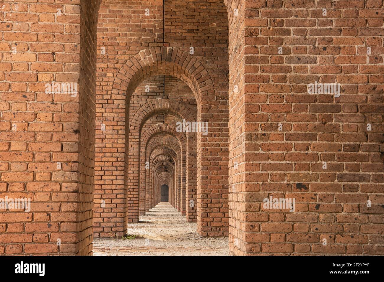 Arches in a brick wall hi-res stock photography and images - Alamy