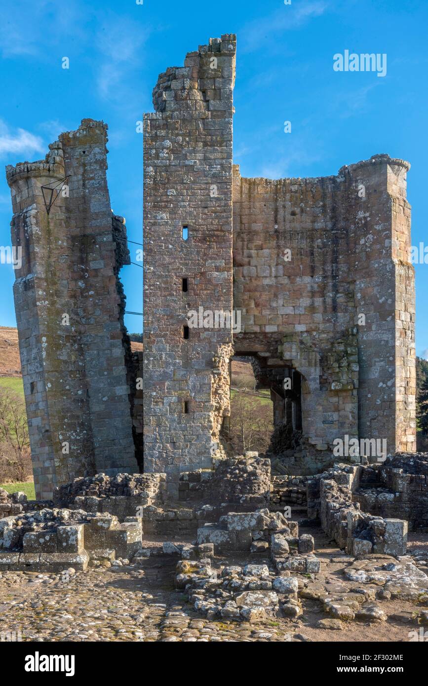 Edlingham castle hi-res stock photography and images - Alamy