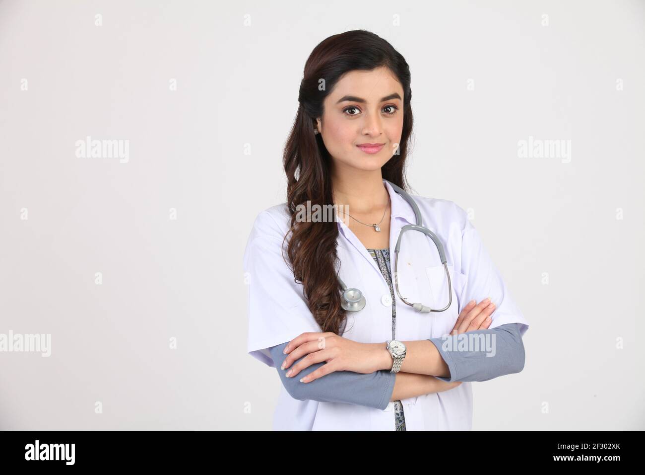 Male female doctors uk hi-res stock photography and images - Alamy