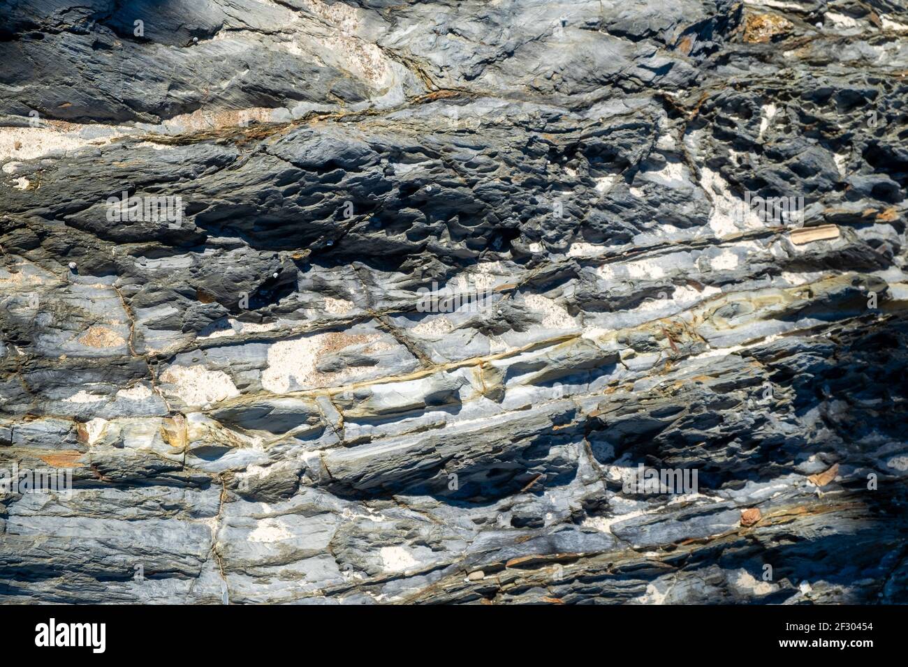 Sedimentary rock greywacke hi-res stock photography and images - Alamy