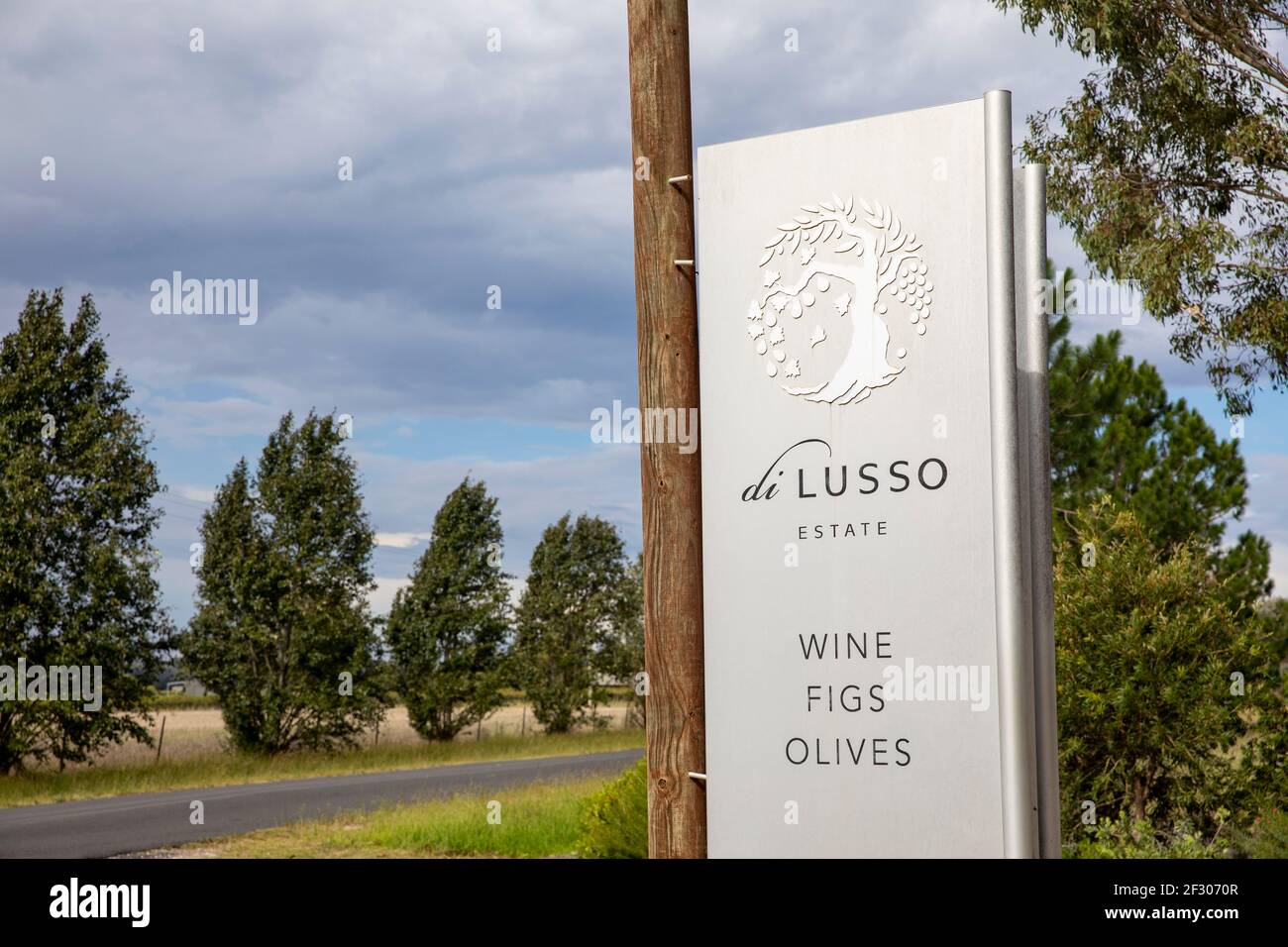 Regional produces sign hi-res stock photography and images - Alamy