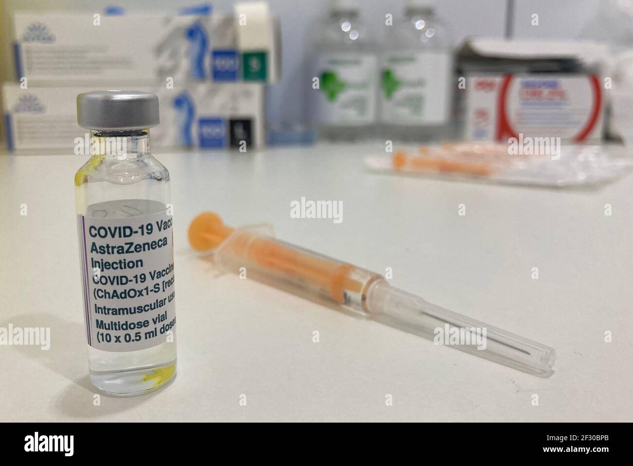 Blood clots vaccine hi-res stock photography and images - Alamy