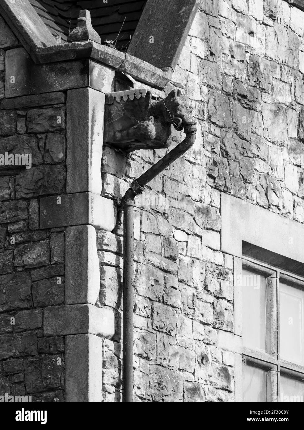 Traditional stone building style Black and White Stock Photos & Images ...