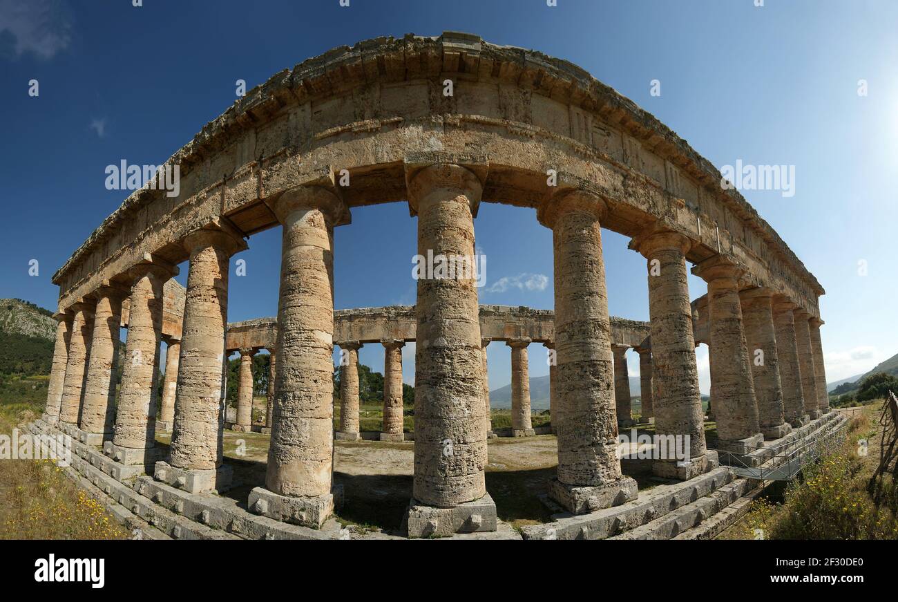 Classic Greek (Doric) Temple at Segesta in Sicily Stock Photo - Alamy