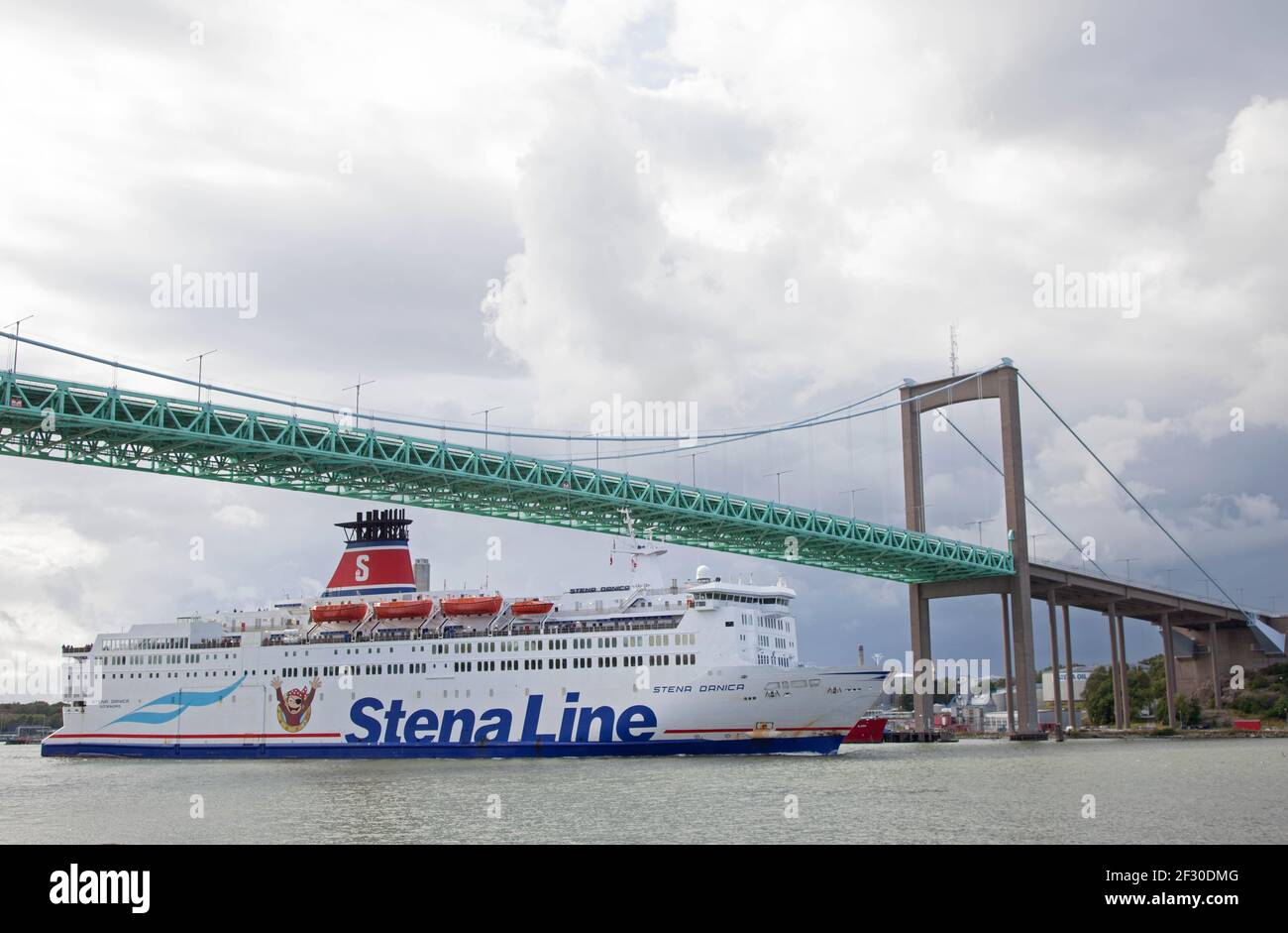 Stena Line's ferry "Stena Danica" on its way into Gothenburg under the ...