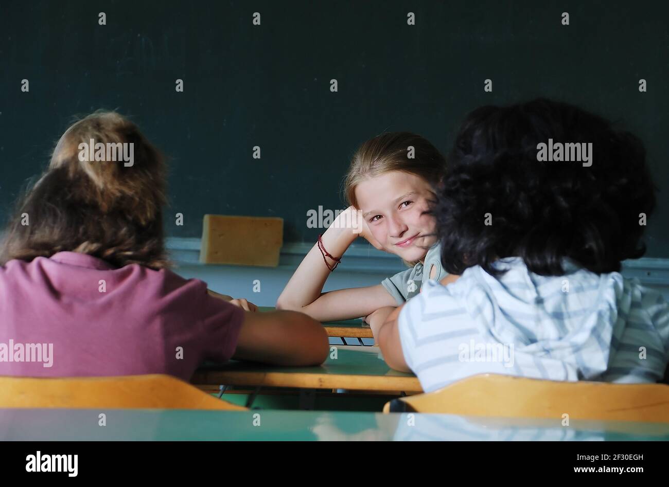 Pupil activities in the classroom at school Stock Photo - Alamy