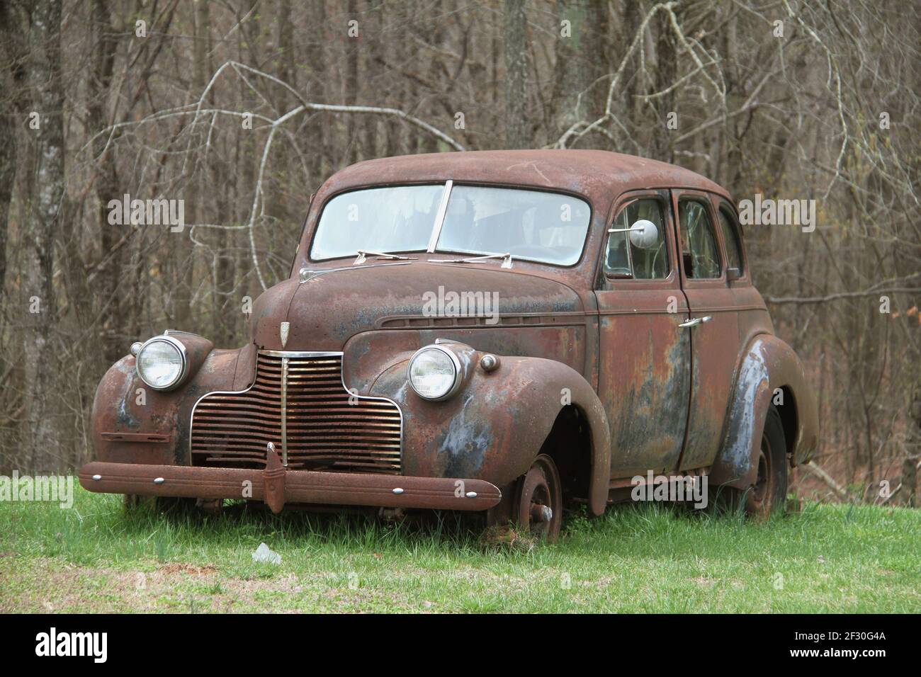 Rusty old Chevrolet Stock Photo - Alamy