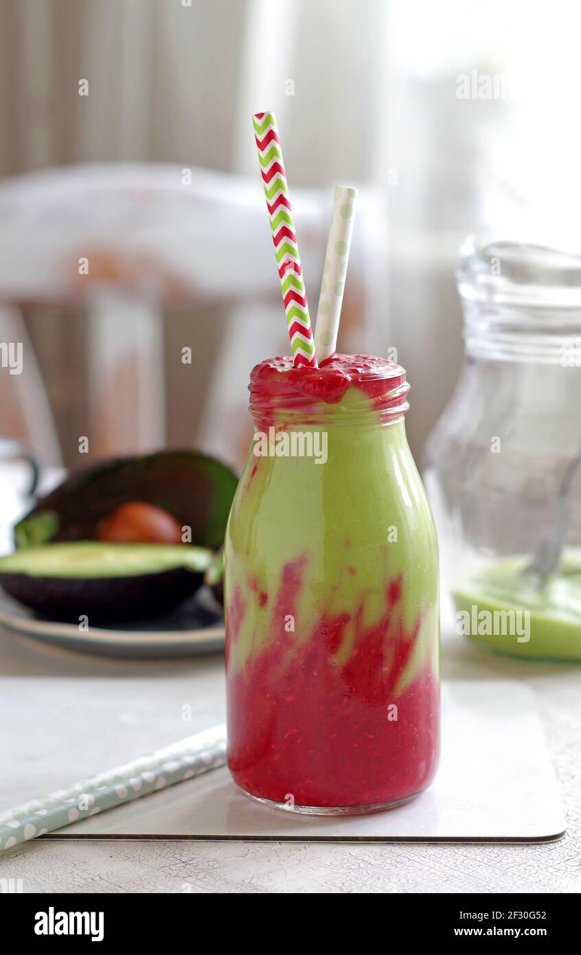 Avocado raspberry hi-res stock photography and images - Alamy