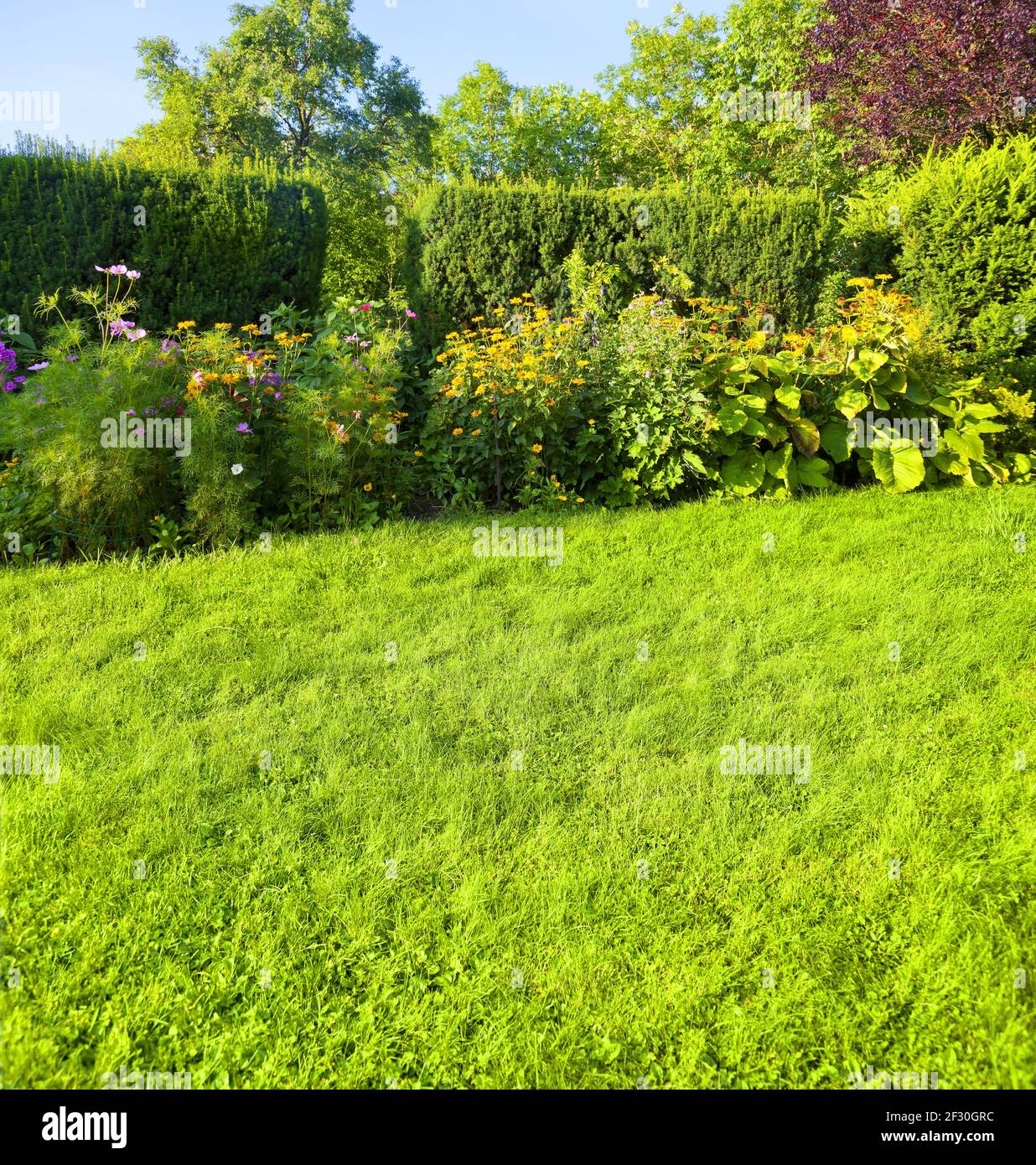 Well kept hi-res stock photography and images - Alamy