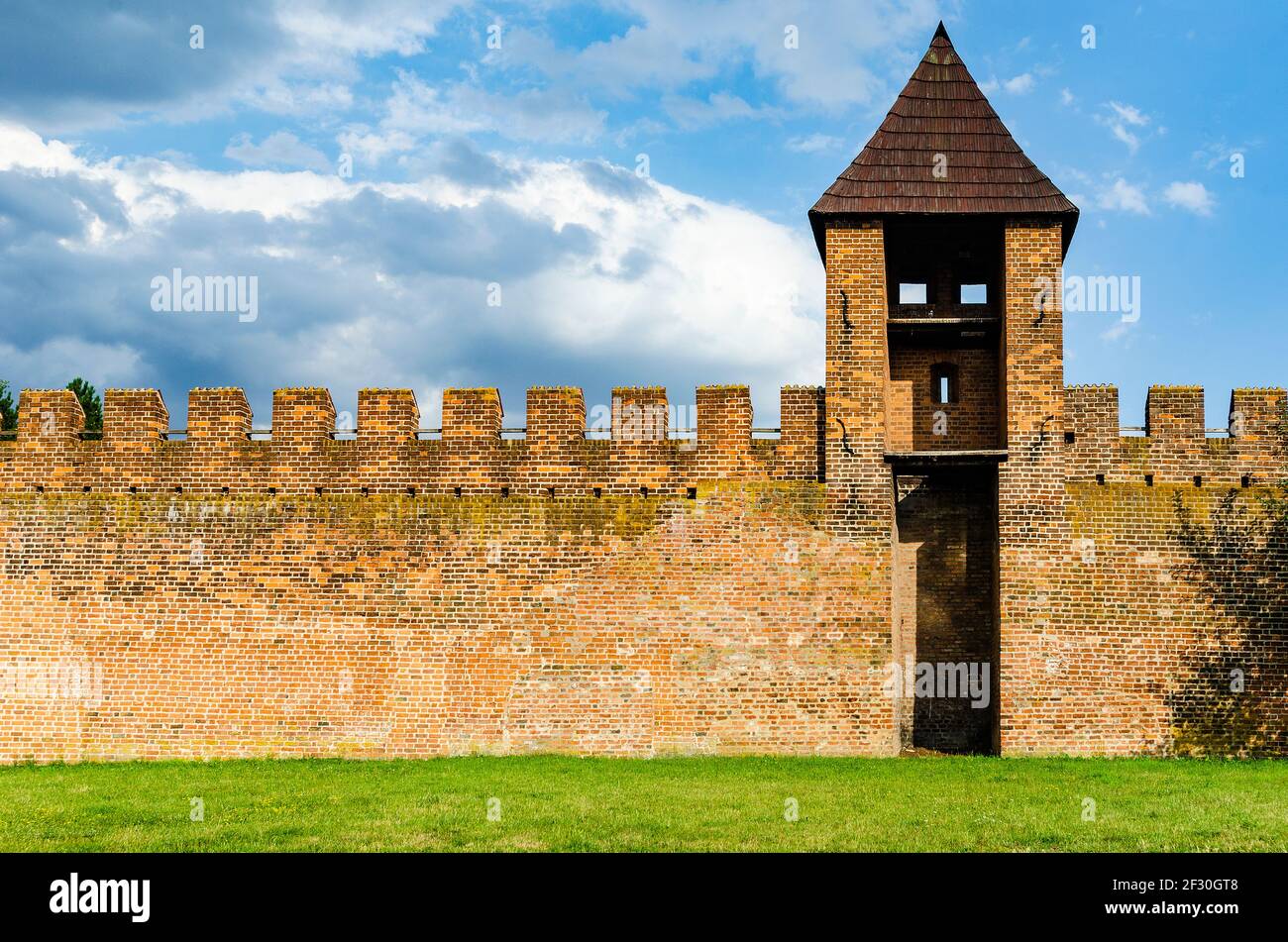 Medieval watch tower hi-res stock photography and images - Alamy