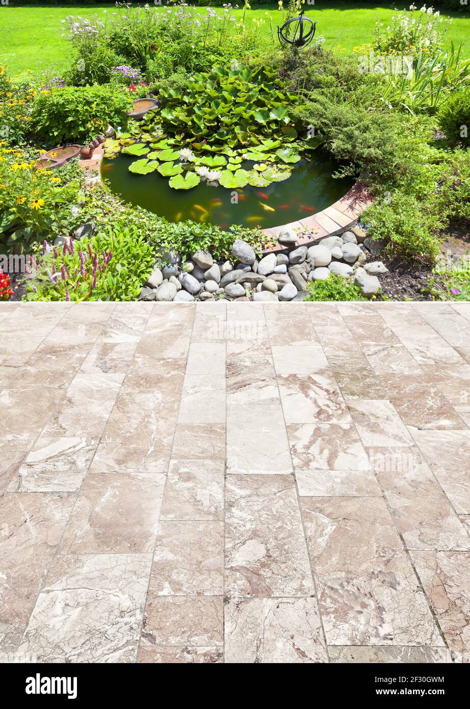Pond terrace hi-res stock photography and images - Alamy