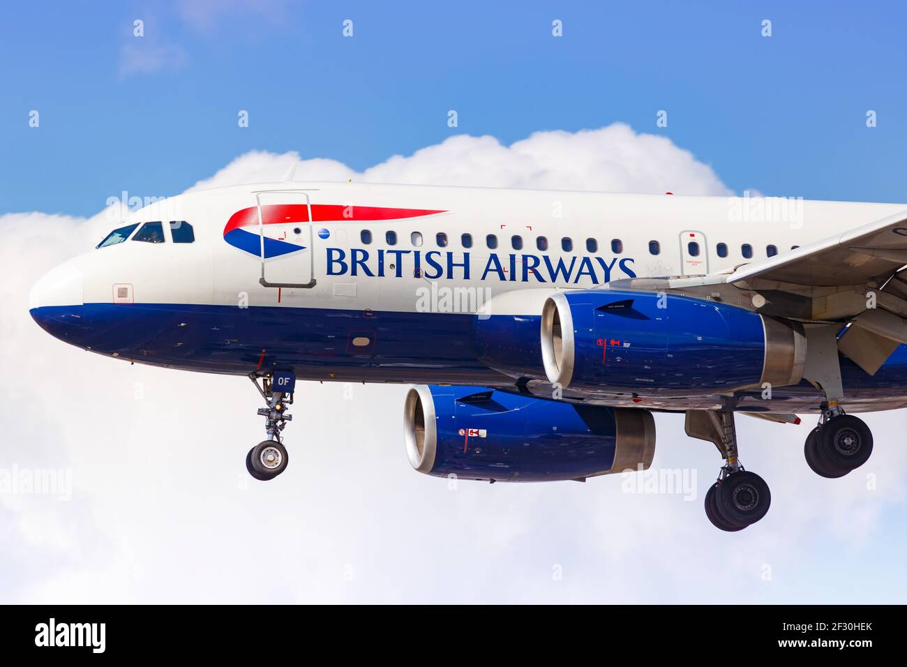 British airbus a319 hi-res stock photography and images - Alamy