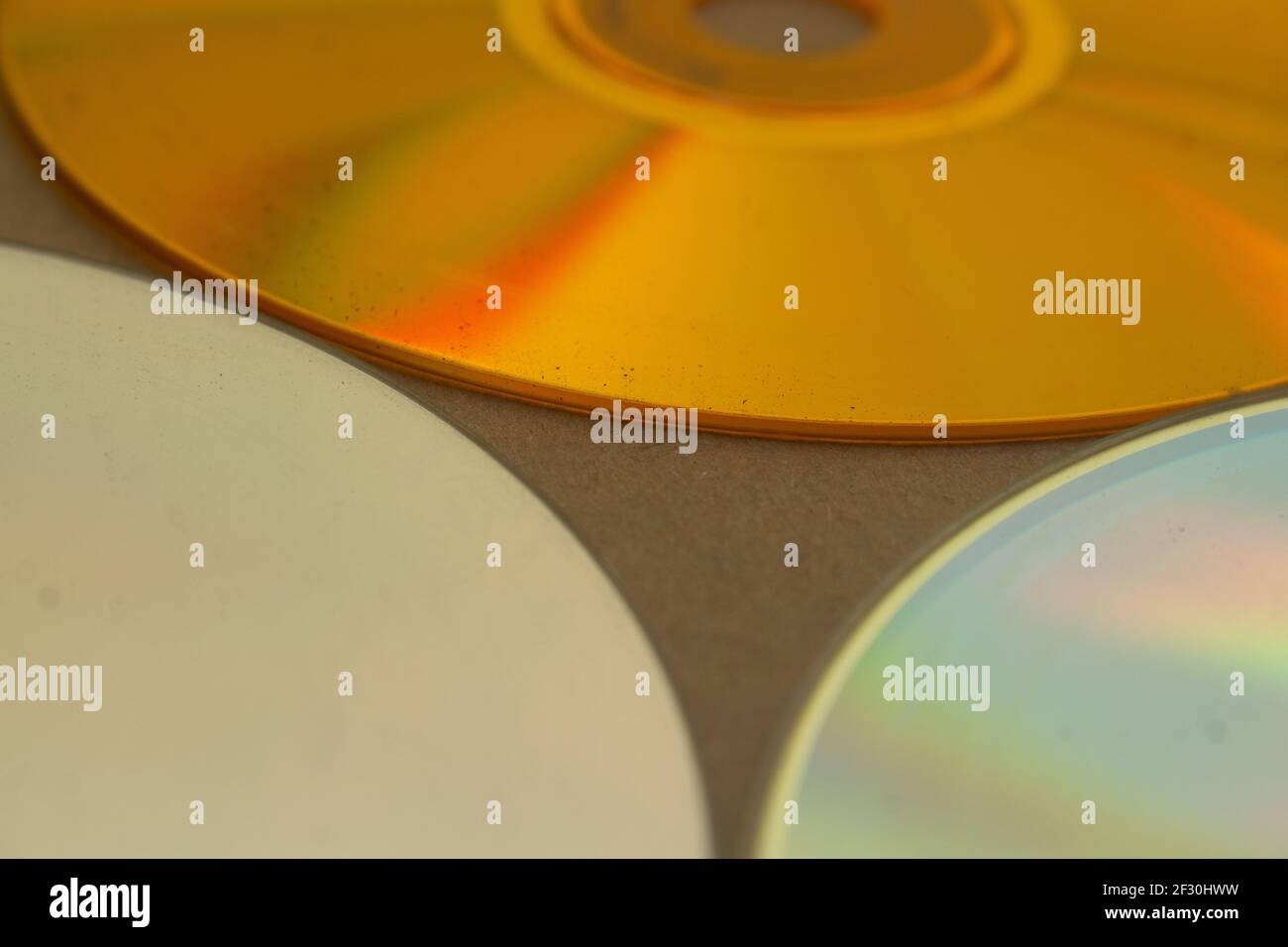 Metallic disks hi-res stock photography and images - Alamy