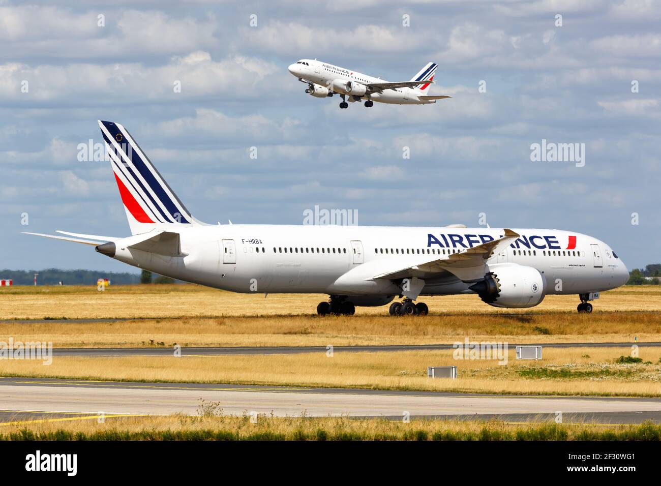 Paris, France - August 17, 2018: Air France Boeing and Airbus airplanes ...