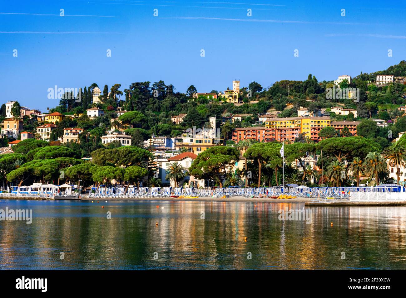 Harbour of rapallo hi-res stock photography and images - Alamy
