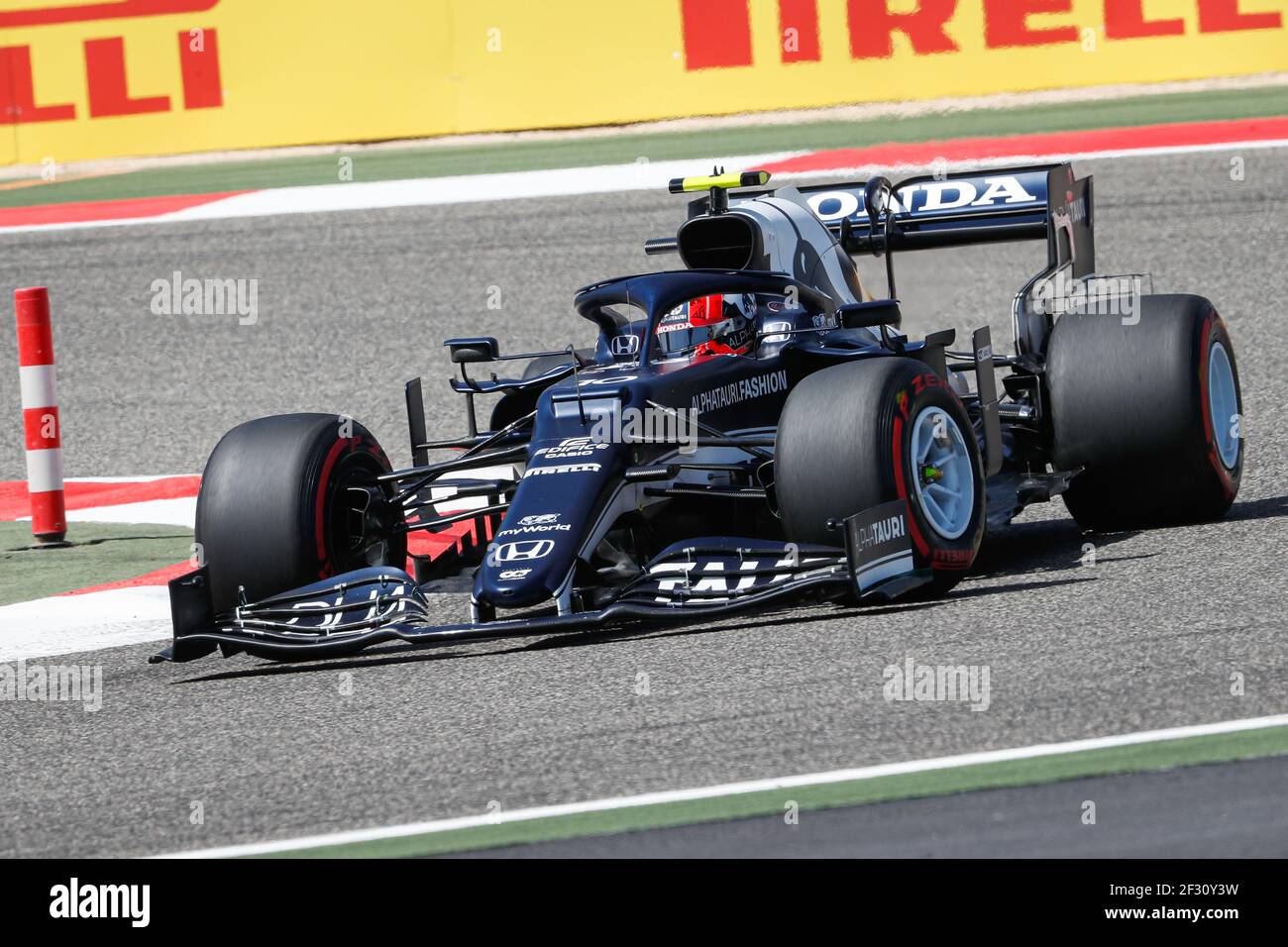10 GASLY Pierre (fra), Scuderia AlphaTauri Honda AT02, action during ...