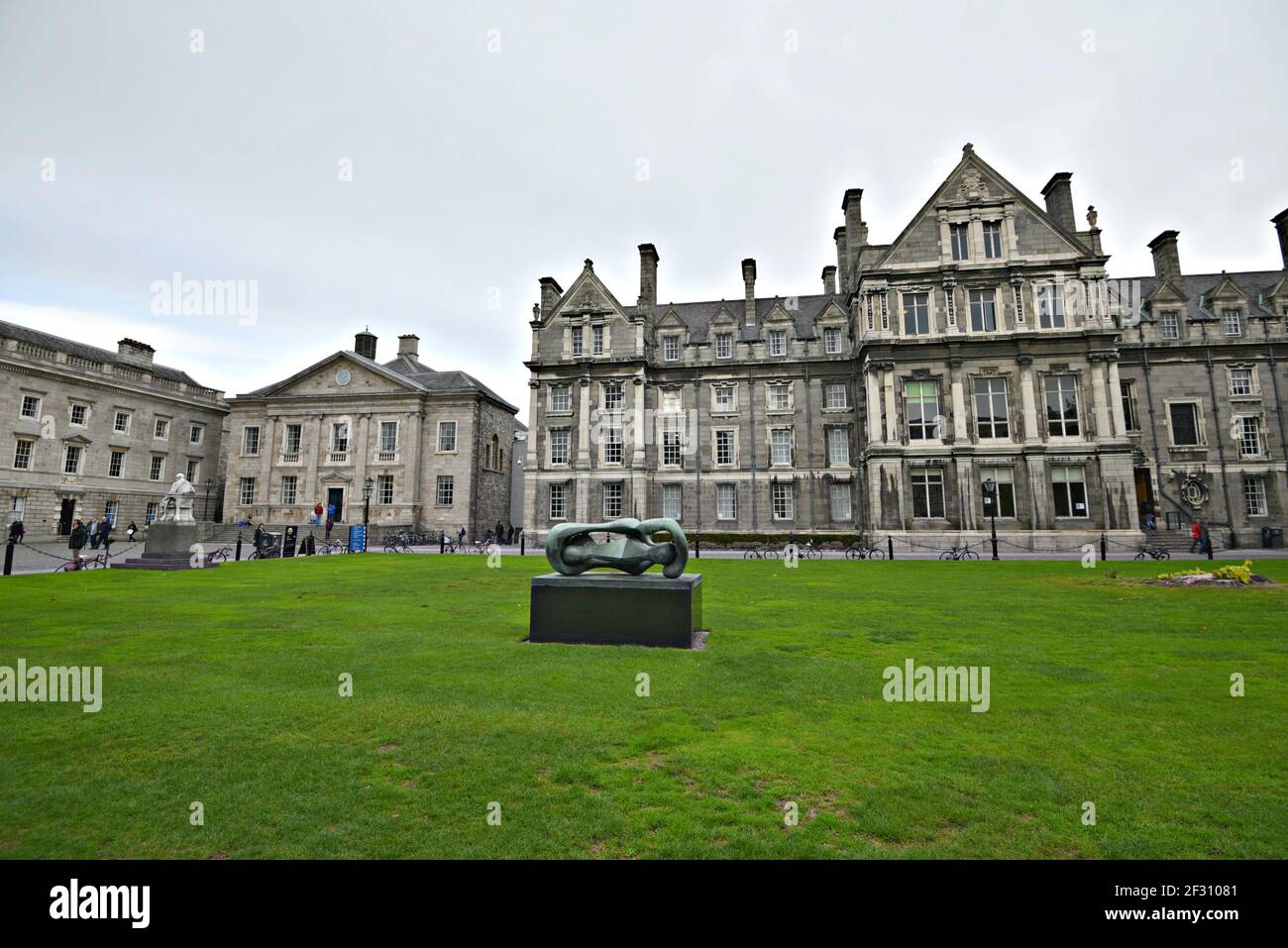 Exterior view of Trinity College in Dublin, Ireland Stock Photo - Alamy
