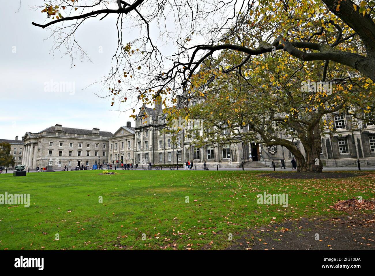 Exterior view of Trinity College in Dublin, Ireland Stock Photo - Alamy