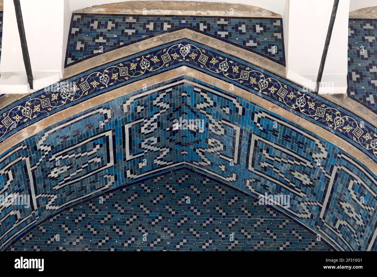 Fragment of arabic palace in Istanbul, Turkey Stock Photo - Alamy