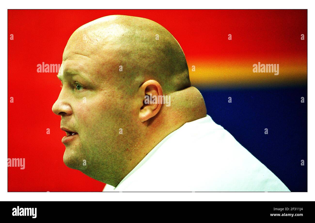 Super Heavyweight BUTTERBEAN Eric Esch trains at the Kronk Gym in ...